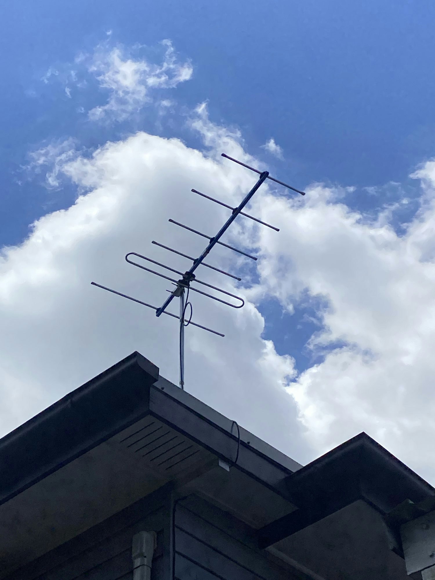 TV Antenna Installation in Mitchelton | Mr Antenna